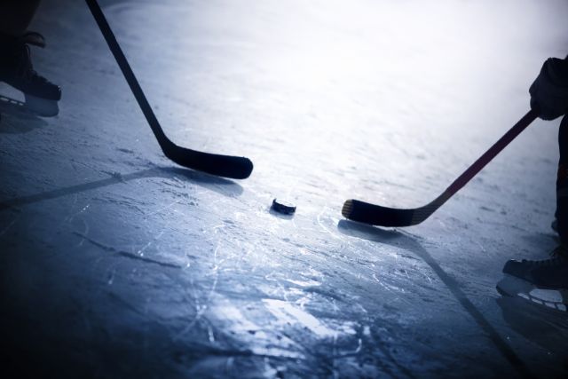 The Almost Kiss – Spark Flash Fiction